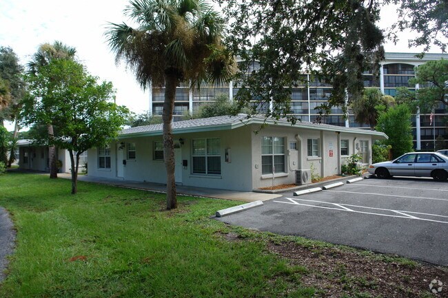 Fox Apartments Apartments - Venice, FL | Apartments.com