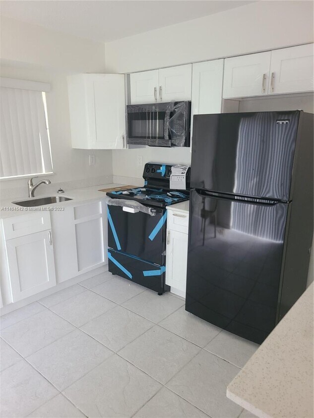 820 SW 29th St Unit 2, Fort Lauderdale, FL 33315 - Room for Rent in ...
