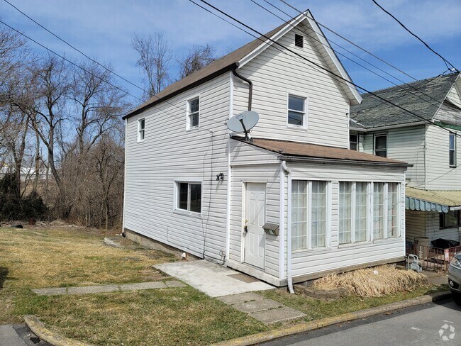Houses For Rent in Vanport PA - 11 Homes | Apartments.com