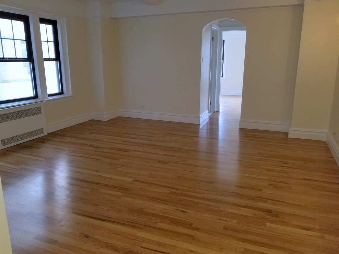 95 Christopher St, New York, NY 10014 - 95 Christopher St New York, NY ...