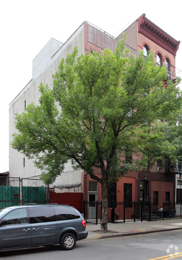 412 Gates Ave, Brooklyn, NY 11216 - 412 Gates Ave Brooklyn, NY 11216 ...
