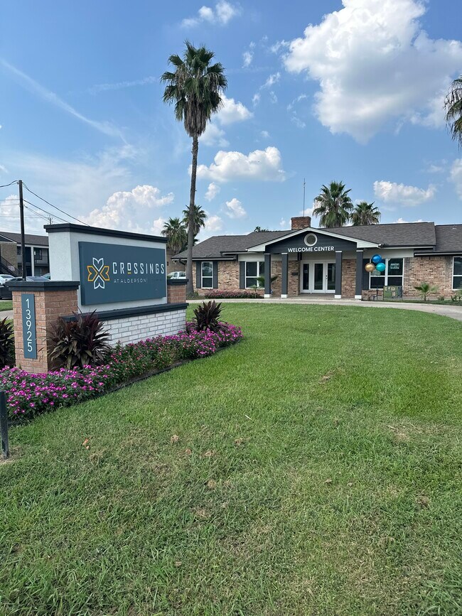 Apartments for Rent in Cloverleaf TX - 105 Rentals