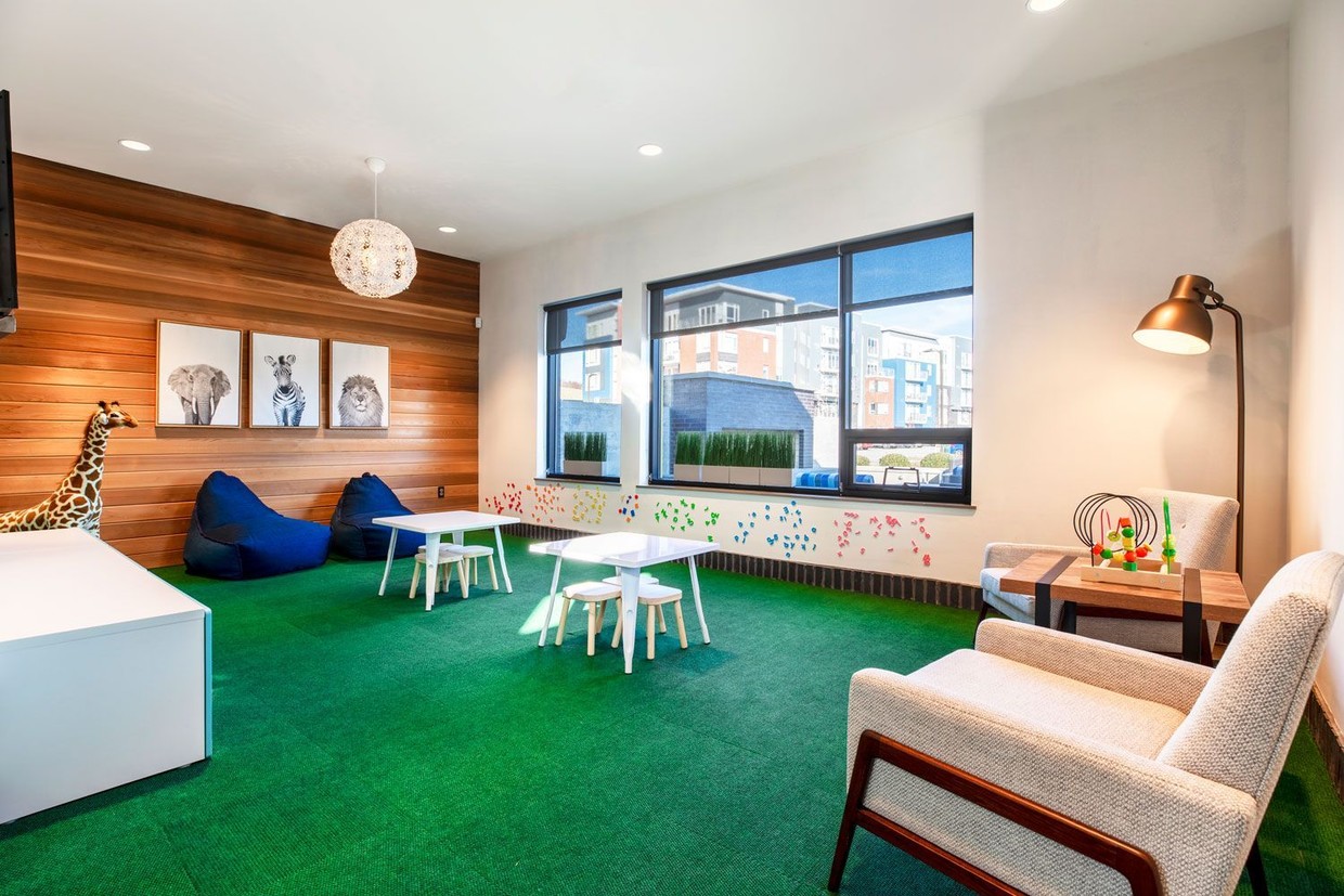 Ridge at Robinson - 1501 Meredith Dr Pittsburgh, PA 15205 | Apartments.com