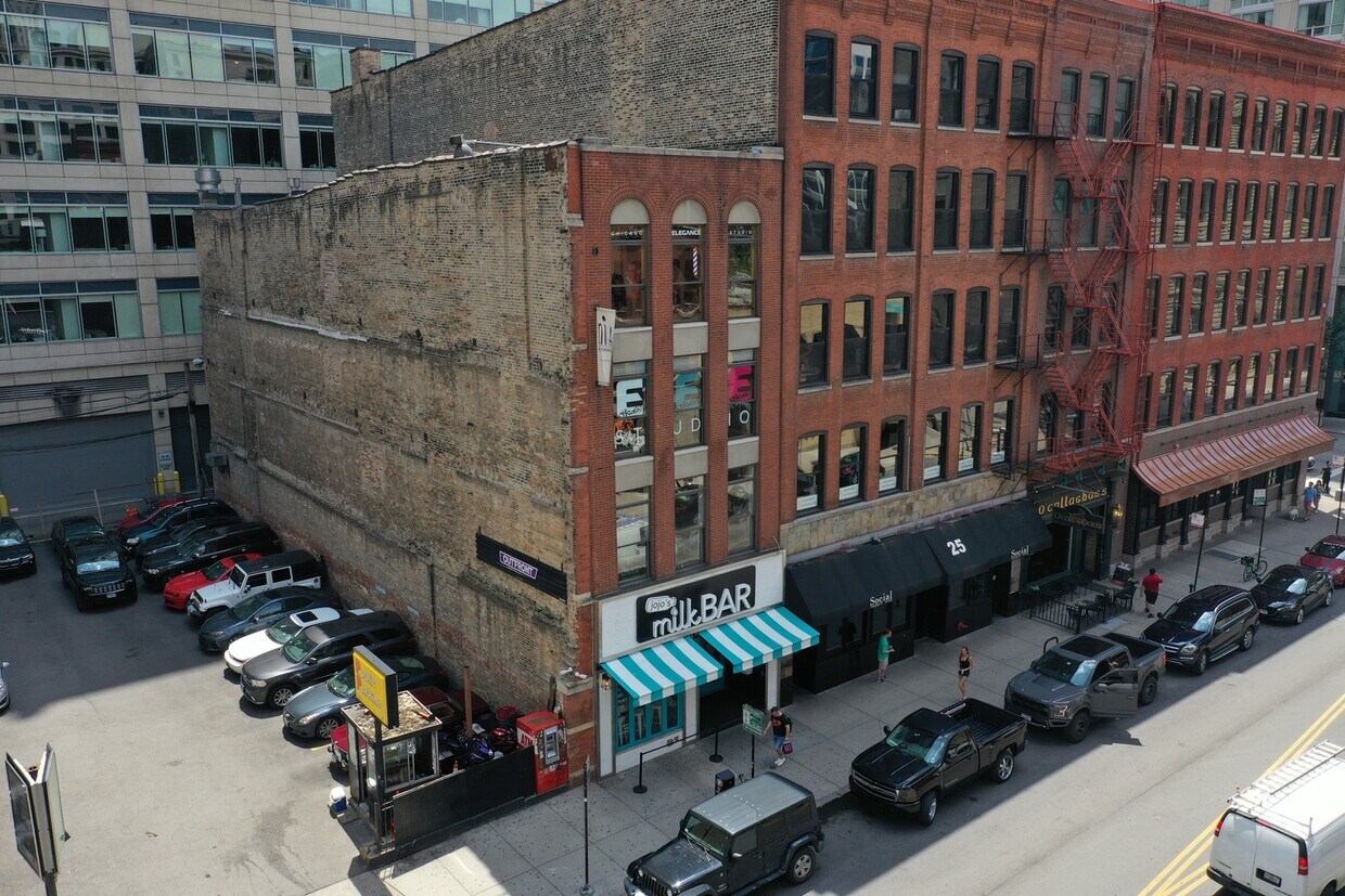 23 W Hubbard St Unit 3B, Chicago, IL 60654 - Condo for Rent in Chicago ...