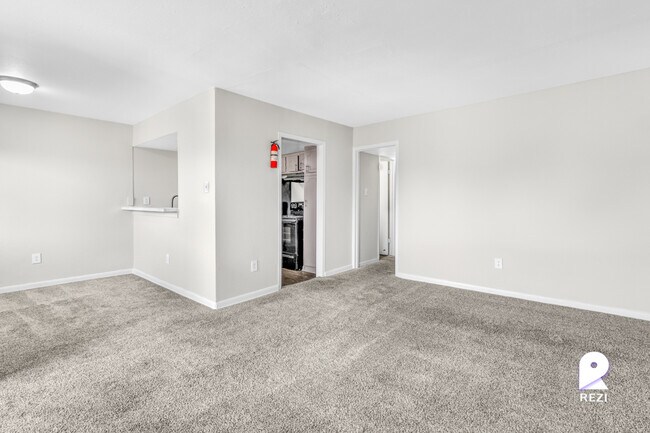 5135 North Fwy Unit 8, Houston, TX 77022 | Apartments.com