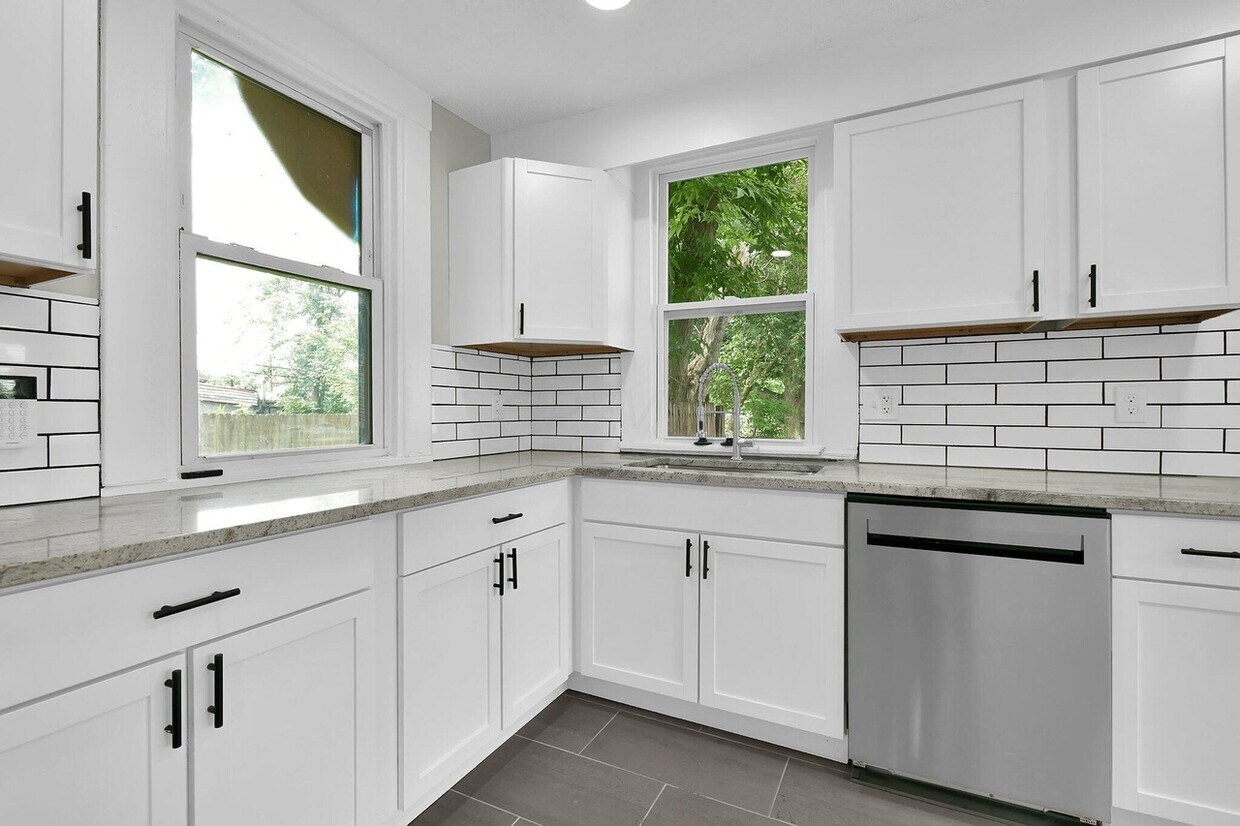 321 W Park Ave, Columbus, OH 43223 - House Rental in Columbus, OH ...
