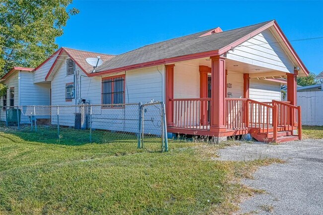 327 E Crosstimbers St, Houston, TX 77022 - House Rental in Houston, TX ...