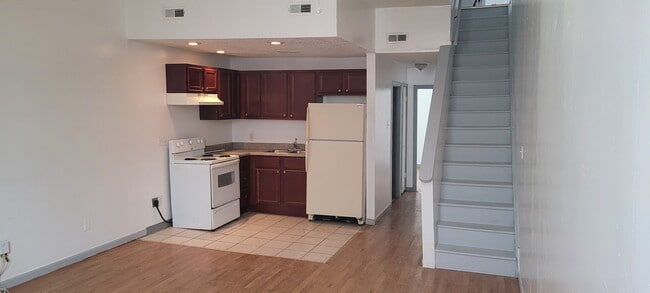 Gravois Park Apartments for Rent with a Walk-In Closet - Saint Louis ...