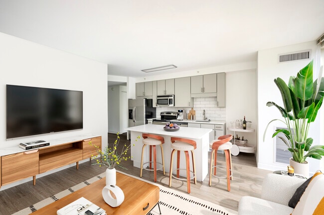 2116 Chestnut Apartments - 2116 Chestnut St Philadelphia, PA ...