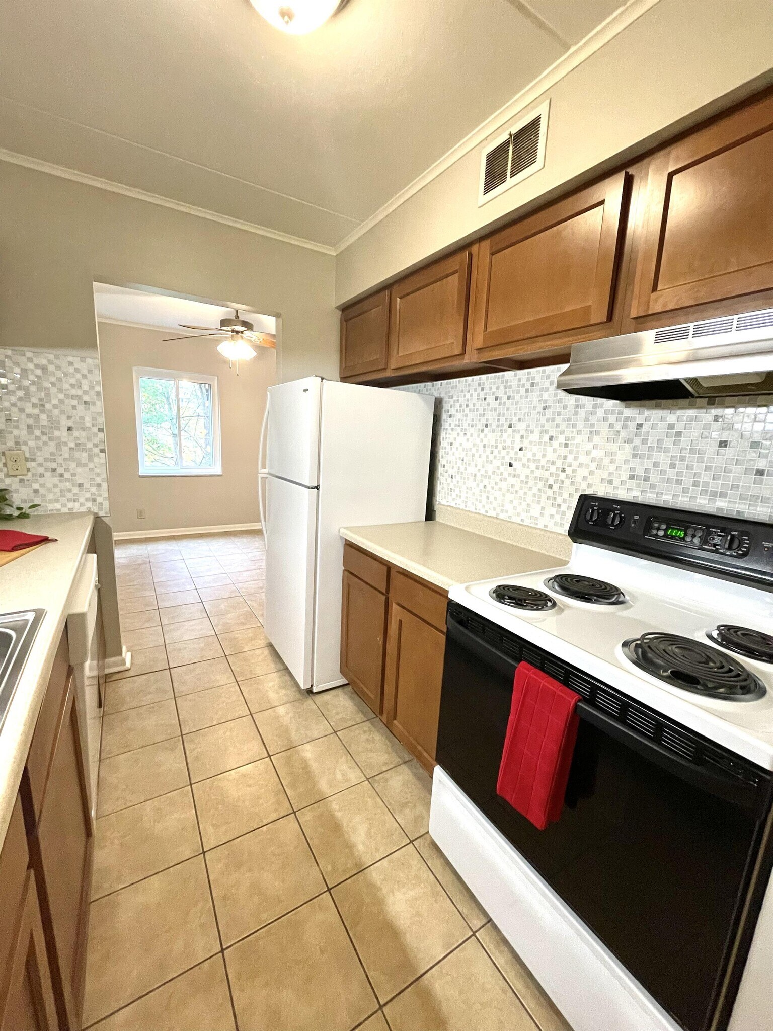 5140 E Willock Rd Unit 5140-01, Baldwin, PA 15236 - Room for Rent in ...