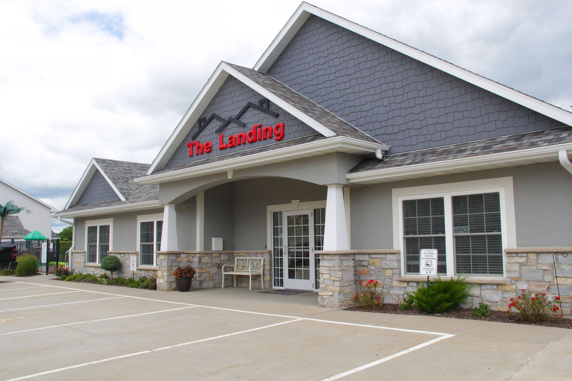 The Landing of Clinton - 2582 Friendship Trl Clinton, IA 52732 ...