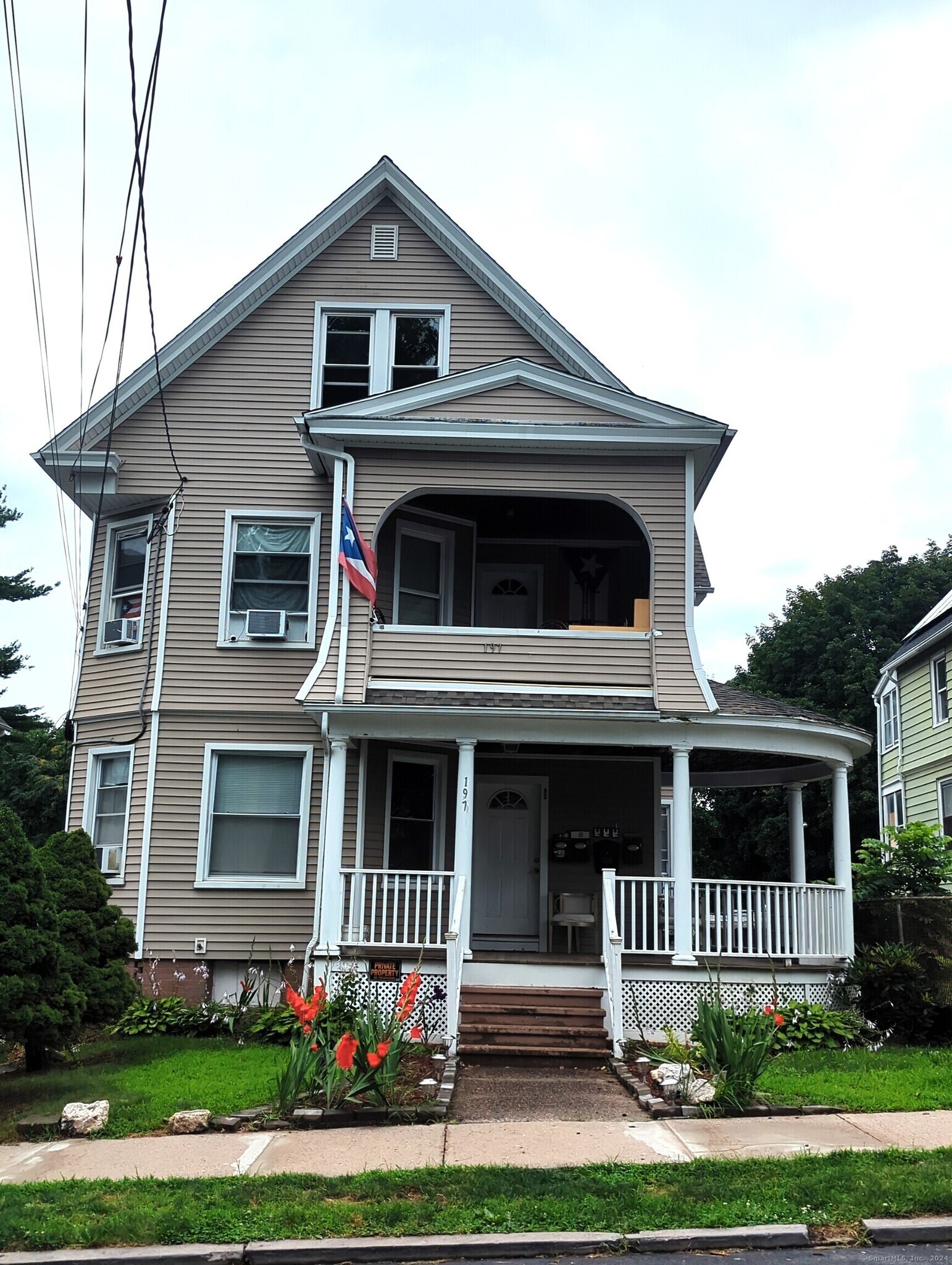 197 Bassett St Unidad 3rd floor, New Britain, CT 06051 - Habitación en ...