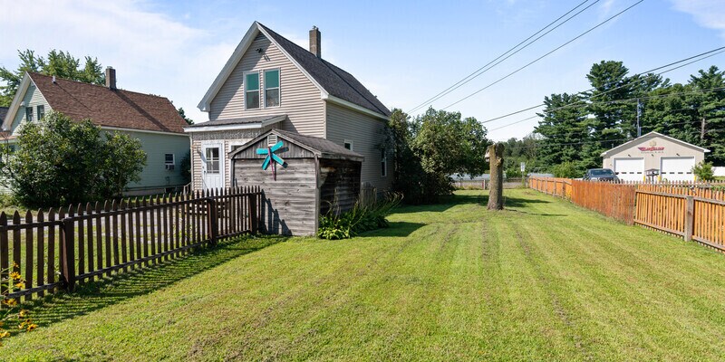 62 School St, Sheldon, VT 05483 - House Rental in Sheldon, VT ...