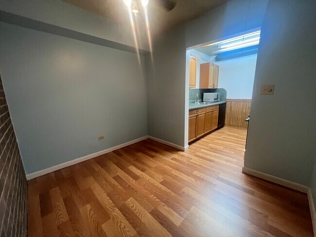 128 E Bailey Rd Unit D, Naperville, IL 60565 - Condo for Rent in ...