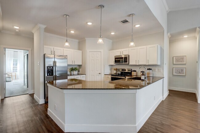 Courts of Bent Tree - Apartments in Dallas, TX | Apartments.com