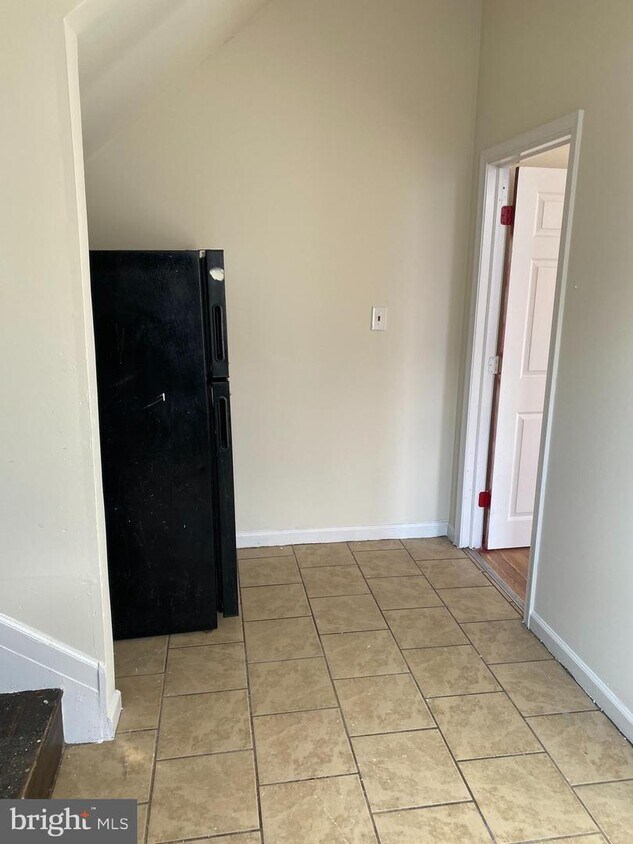 649 N 40th St, Philadelphia, PA 19104 - Townhome Rentals in ...