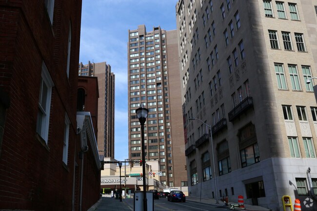 Marlboro Classic Apt & Redwood Square Rentals - Baltimore, MD ...