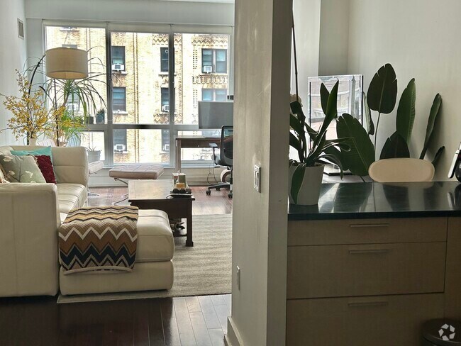 Hudson Yards Apartments for Rent with a Yard - New York, NY - 1 Rentals ...