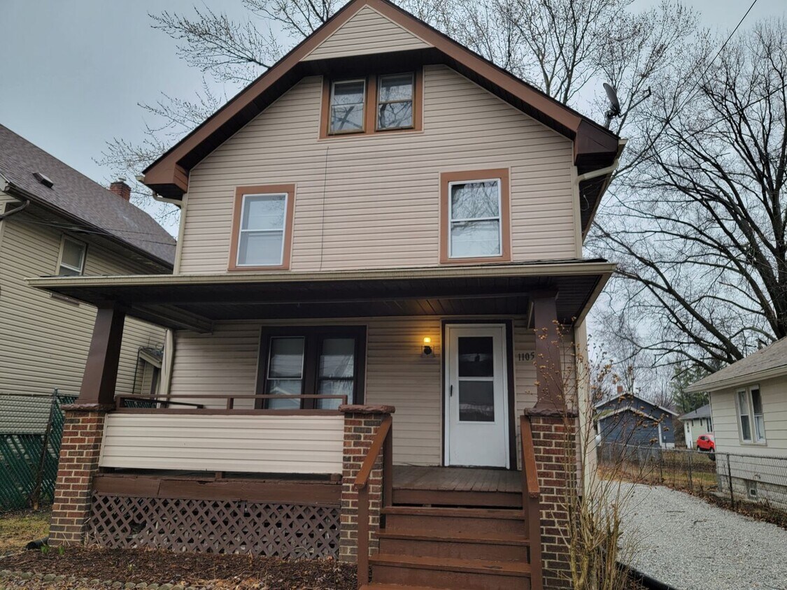 1105 Neptune Ave, Akron, OH 44301 - House Rental in Akron, OH ...