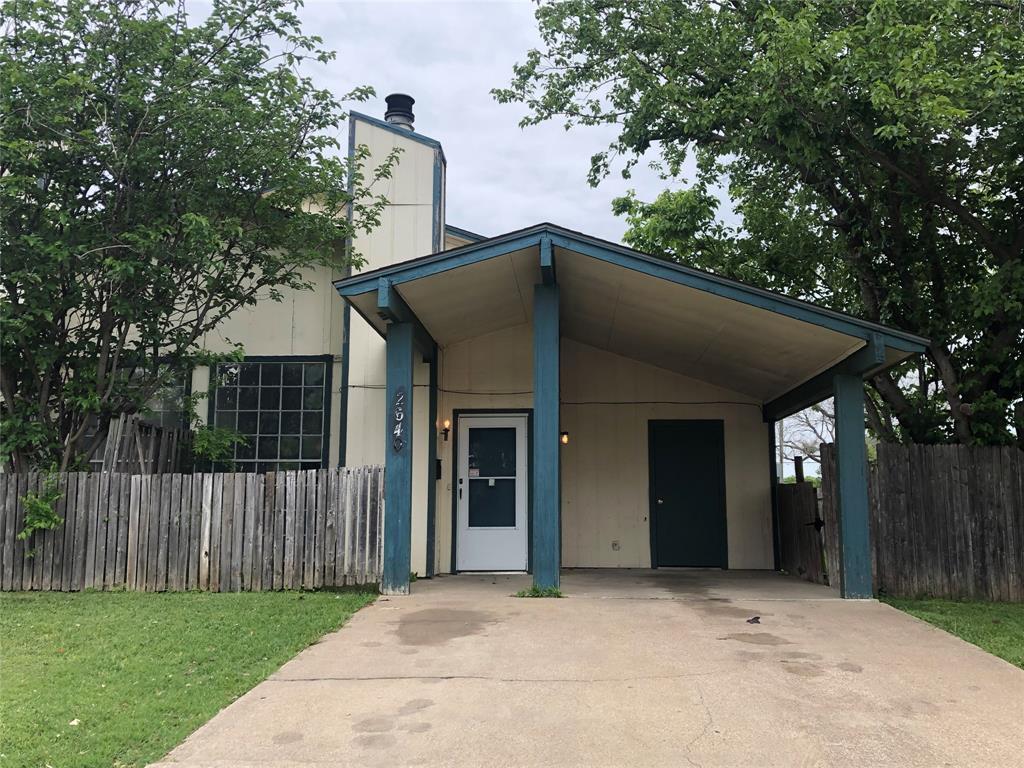 2640 Nina Cir, Grand Prairie, TX 75052 - Townhome Rentals in Grand ...