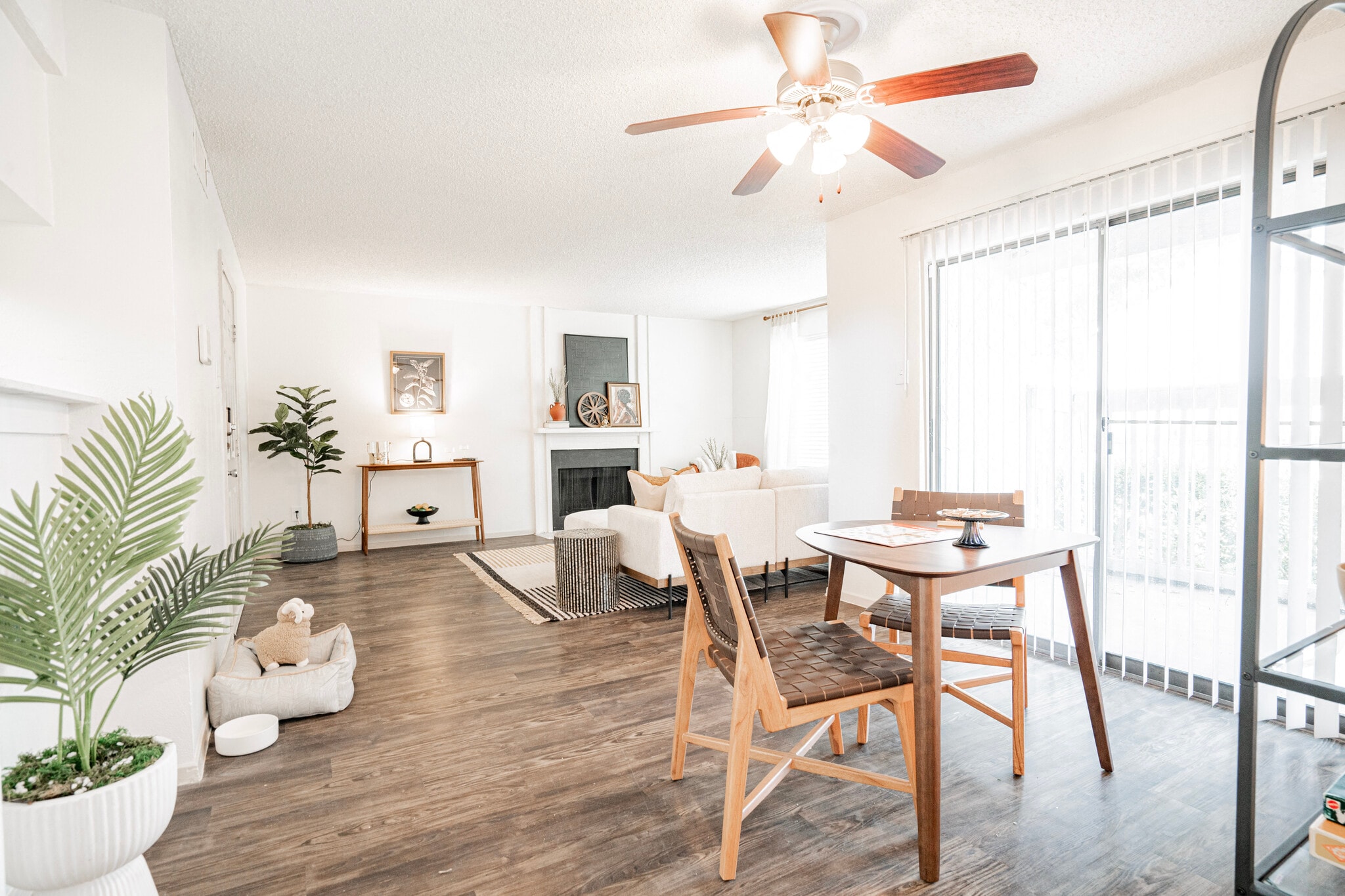 Riverwalk Apartments - 12920 Audelia Rd Dallas, TX 75243 | Apartments.com