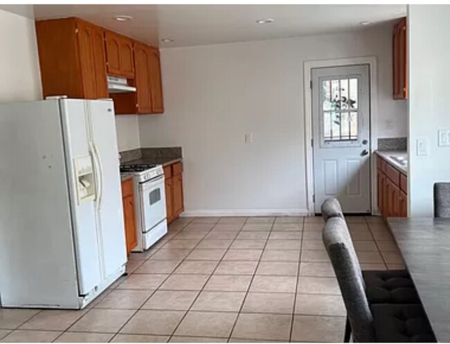 2749 Orchard Pl Unit 1, South Gate, CA 90280 | Apartments.com