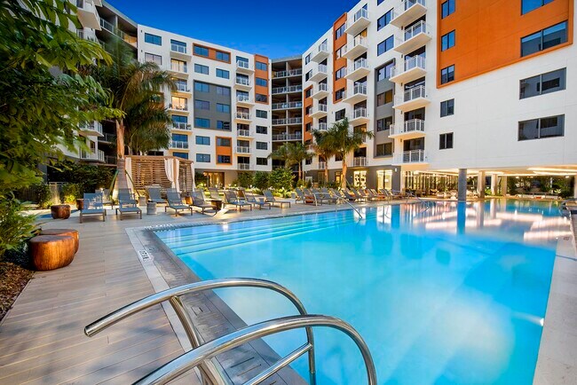 Arabelle Riverwalk Apartments In Tampa Fl
