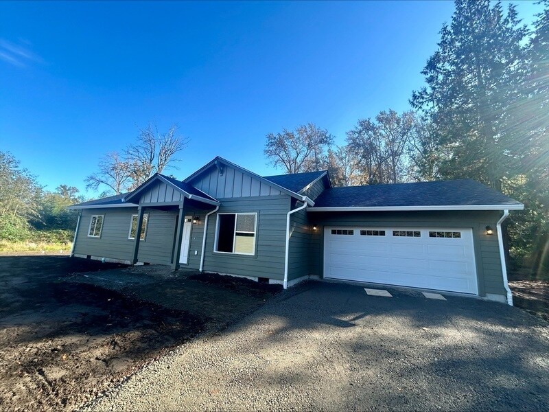 8302 Semiahmoo Dr, Blaine, WA 98230 - House Rental in Blaine, WA ...