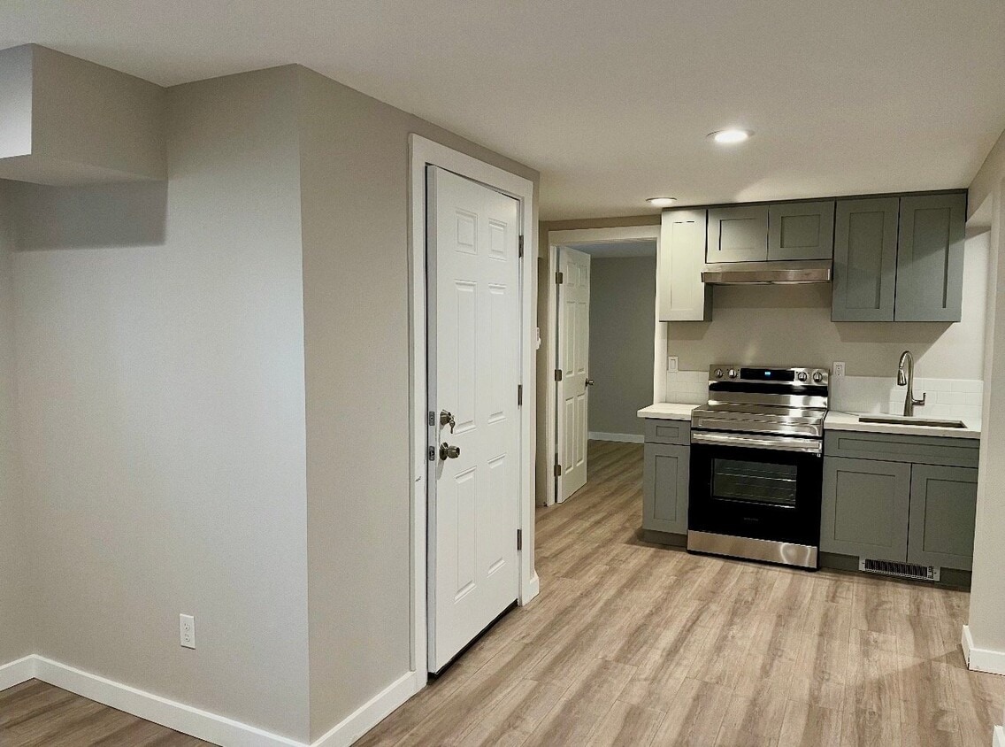 551 Ne 65th St, Seattle, WA 98115 | Apartments.com