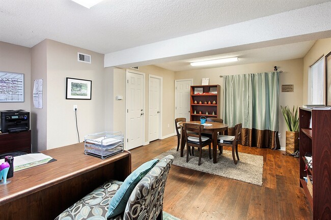 Blue Ridge Manor Apartments - 3813 Duck Rd Grandview, MO | Apartments.com