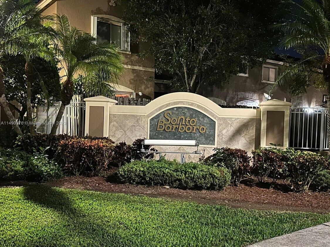 8540 SW 214th Way, Cutler Bay, FL 33189 - Townhome Rentals in Cutler ...