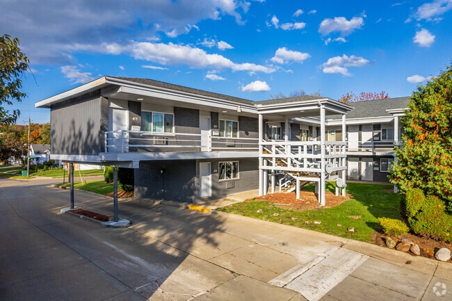 Alphada Place Apartments - 1446 Alphada Ave Akron, OH - Apartments for ...