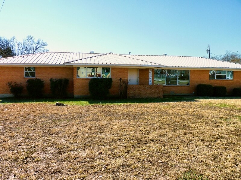 505 W Main St, Decatur, TX 76234 - House Rental in Decatur, TX ...