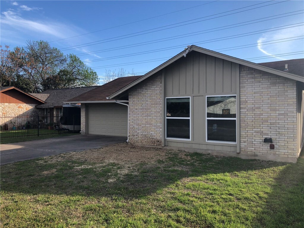 4515 Bucks Run, Austin, TX 78744 - House Rental in Austin, TX ...