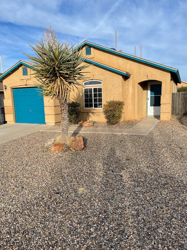 4749 Kelly Way NE, Rio Rancho, NM 87144 - House Rental in Rio Rancho ...