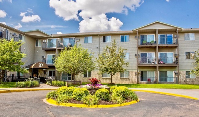 Dove Tree Apartments Rentals - Elk River, MN | Apartments.com