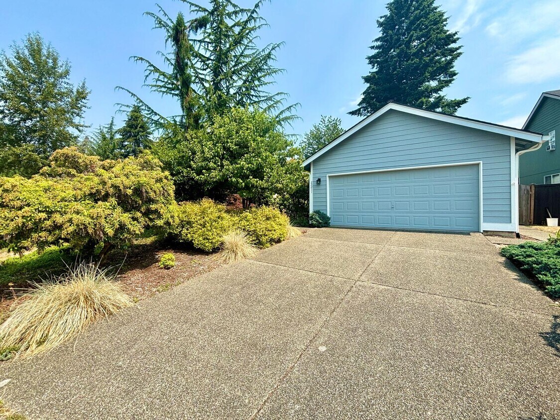 23211 SE 240th Way, Maple Valley, WA 98038 - House Rental in Maple ...