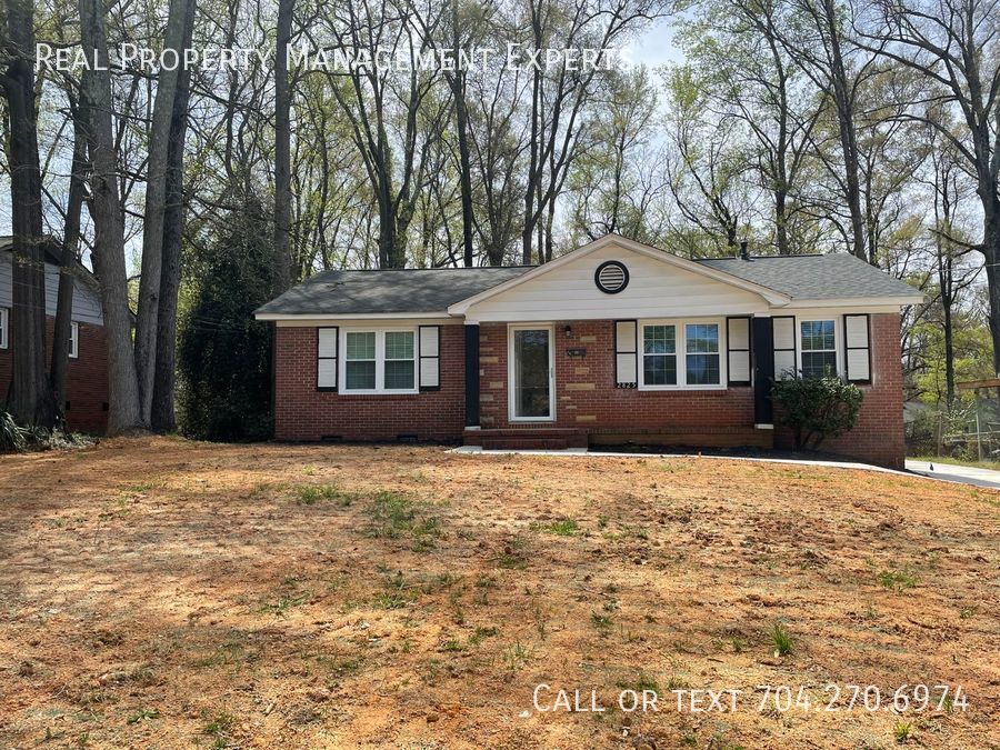 2825 Wedgefield Dr, Charlotte, NC 28208 - House Rental in Charlotte, NC ...