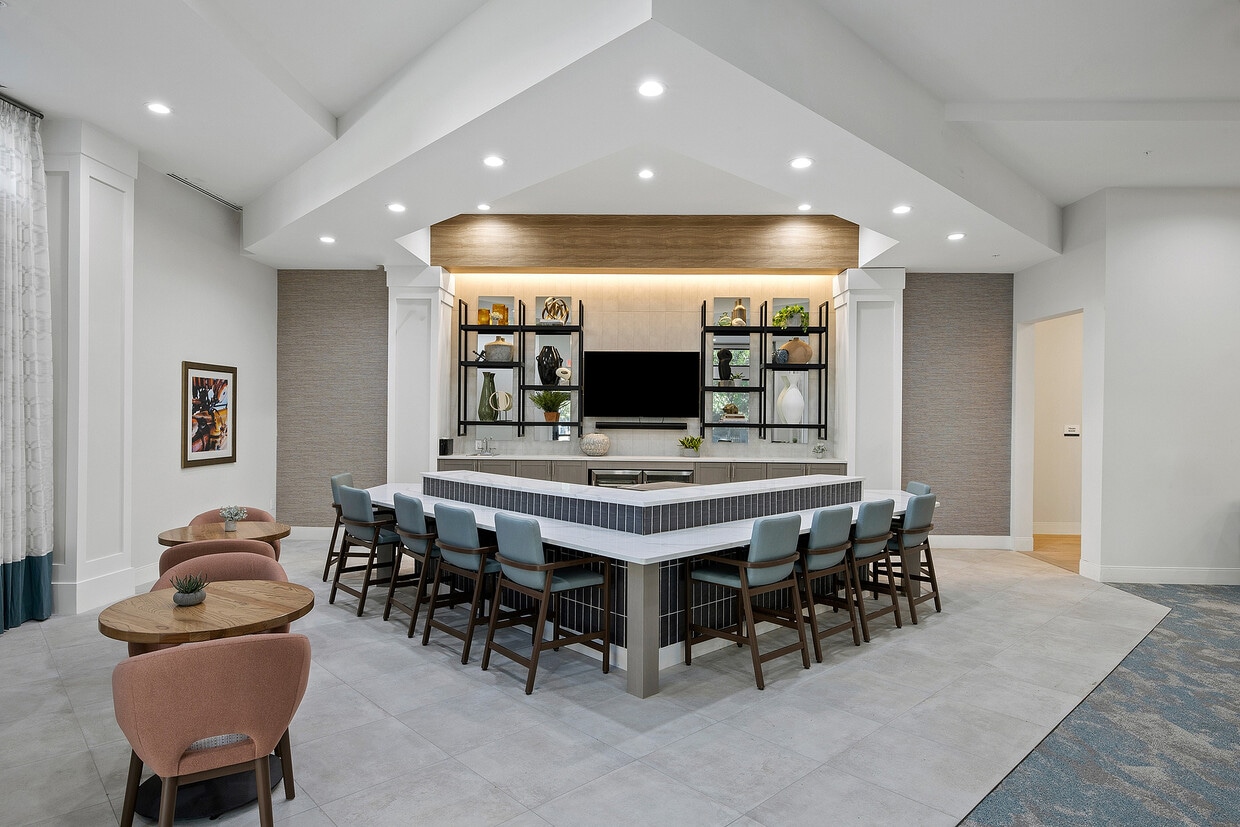 Alate Old Town 62+ Senior Living - 1112 First St Alexandria, VA 22314 ...