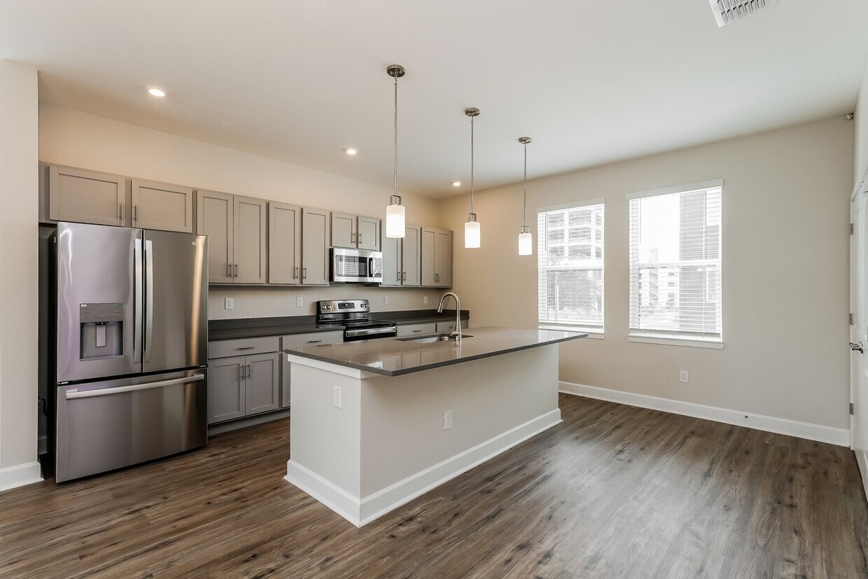 Monterey Townhomes - Apartments in Tampa, FL | Apartments.com