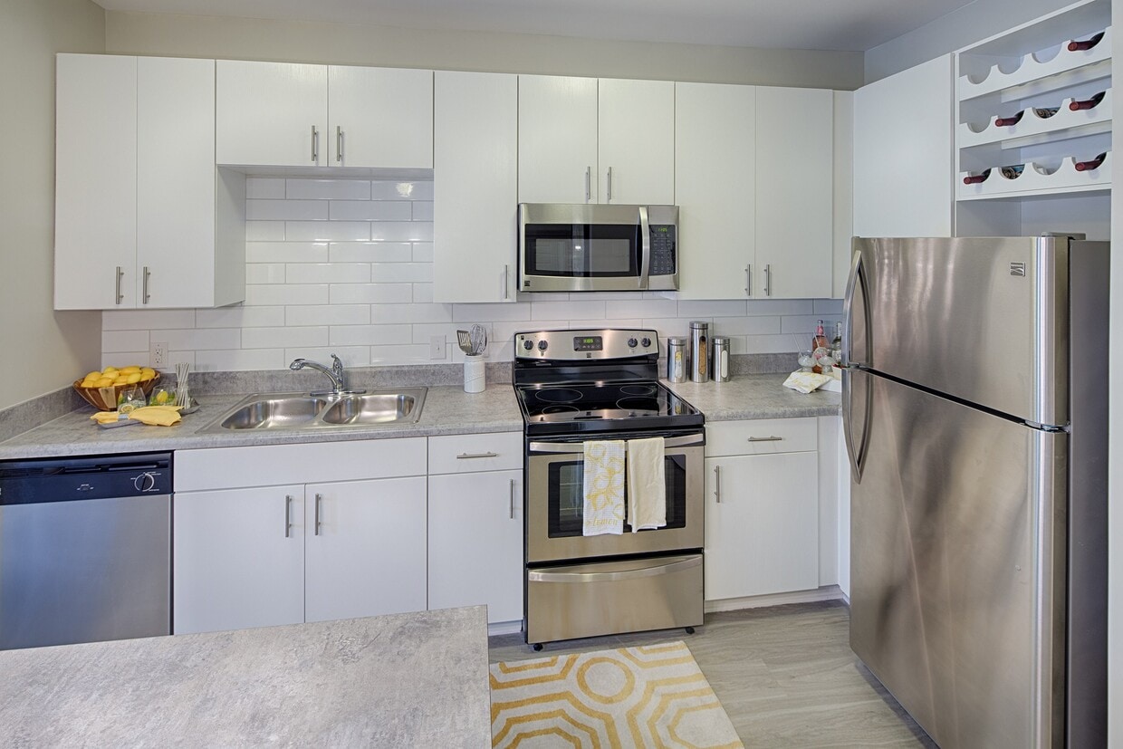 Capital Creek at Heritage Apartments - 1910 Capital Creek Dr Wake ...