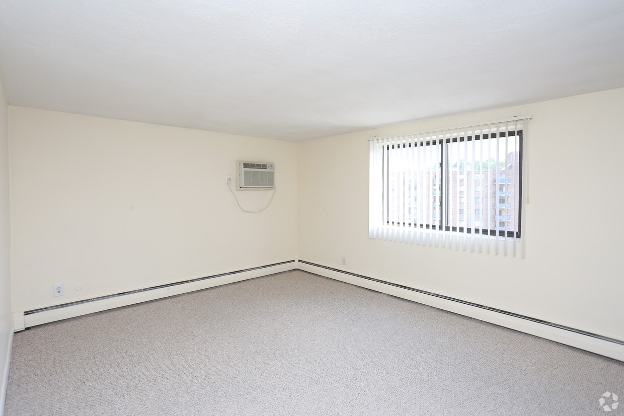 Hamilton Place - 233-255 Main St Watertown, MA 02472 | Apartments.com