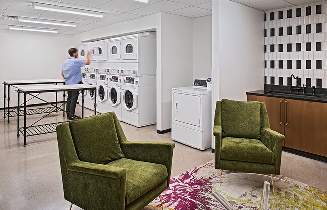 The Hamilton Midtown Detroit Apartments - Detroit, MI | Apartments.com