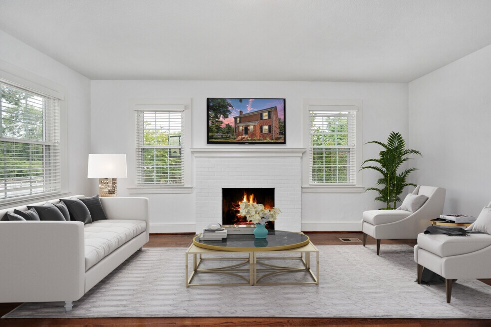 Apartments for Rent with Yard Near Confederate Ridge | Apartments.com