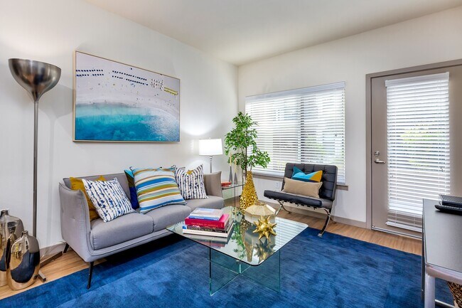 LINQ Midtown - Apartments in Sacramento, CA | Apartments.com