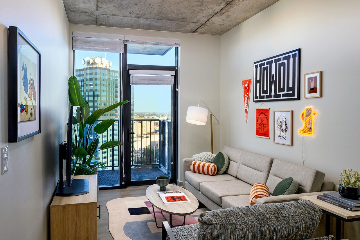 Union on San Antonio - 2011 San Antonio St Austin, TX 78705 ...