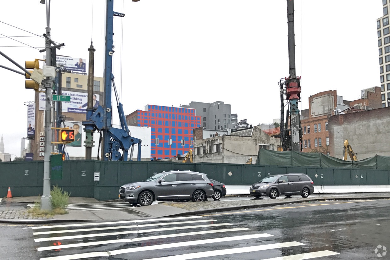 The Cortland - 555-557 W 22nd St New York, NY 10011 | Apartments.com