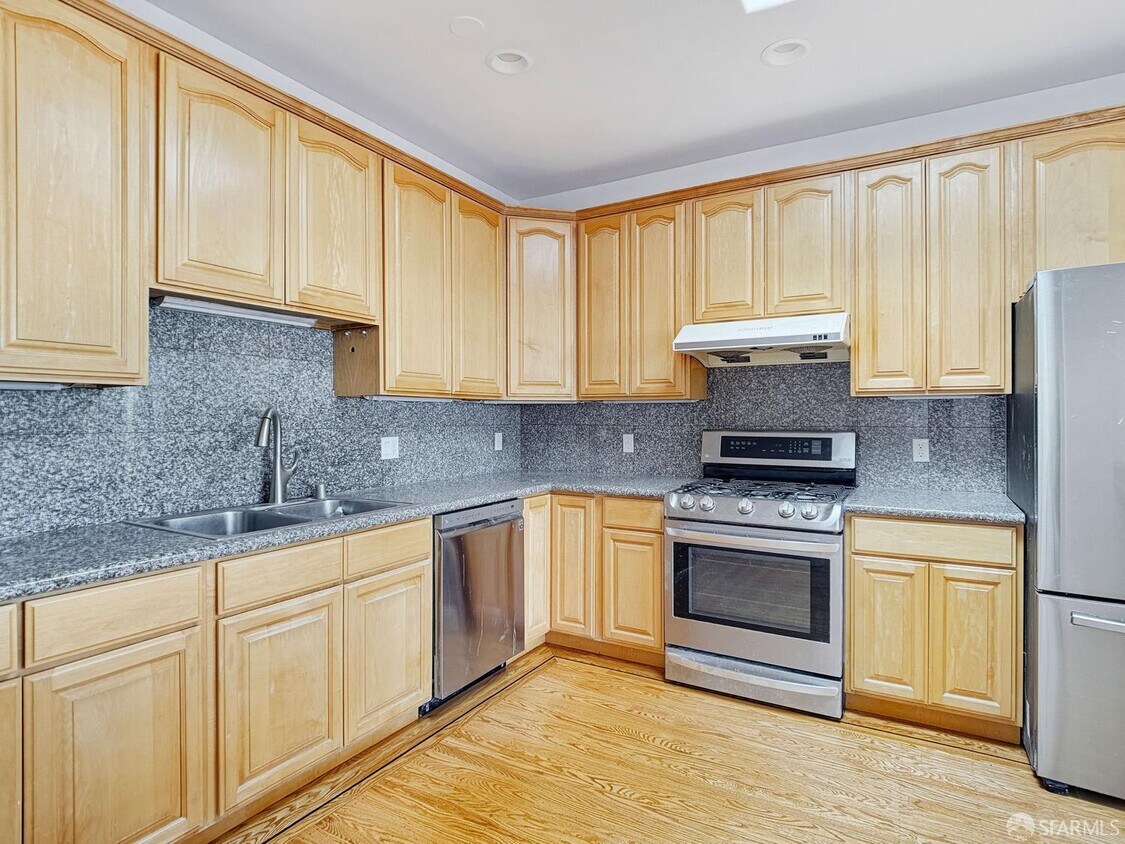 70 Miriam St, Daly City, CA 94014 - Room for Rent in Daly City, CA ...