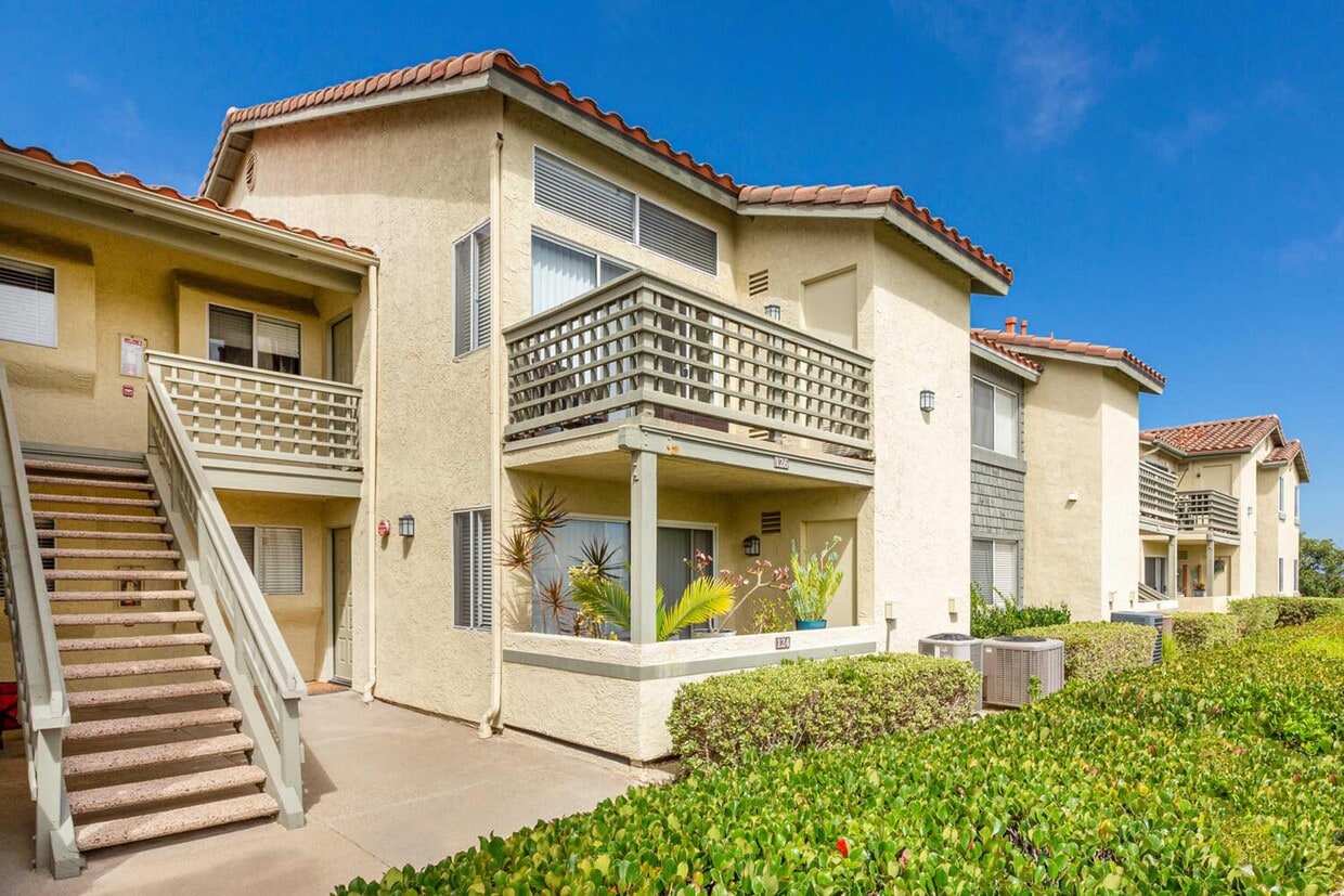 Elan Overlook Laguna Apartments - 102 Calais St Laguna Niguel, CA 92677 ...