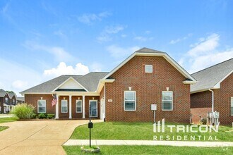 Indian Ridge Apartments for Rent with a Swimming Pool - White House, TN ...